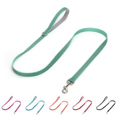 China Pet Nylon Leash Reflective Durable Comfortable Grip Walking Perfect For Dogs for sale