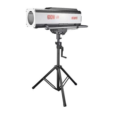 China LED 600w chasing light electronic version Follow Spotlight Portable Durable Stage Follow Spot Light with Flight Case for Wedding Performance for sale