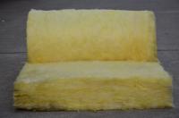 China Building Insulation Glass Wool Blanket for Prefabricated Houses - 10-48 kg/m³ Density, 25-150 mm Thickness for sale