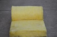 China Building Insulation Glass Wool Blanket for Prefabricated Houses - 10-48 kg/m³ Density, 25-150 mm Thickness for sale