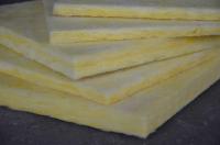 China Glass Wool Insulation Board 24-96 kg/m³ Density with 0.032-0.035 W/(m·K) Thermal Conductivity for Building Applications for sale