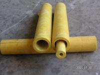 China High Temperature Glass Wool Pipe Insulation - Fire Retardant Class A, 450°C Rating, 64-96kg/m³ Density for sale
