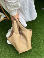 China Top-Grain Cowhide Basket Tote Bag (with Inner Pouch) large capacity genuine leather handbag Tote Bag Crossbody Bag Shoulder Bag  Women's fashion bag for sale