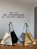 China Minimalist Bag Top Grain Cowhide Natural Crash genuine leather Casual Tote Bag Large Capacity Shoulder Bag Diaper Bag Unisex leather Tote bag for sale