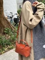 China Top-Grain Oil-Waxed Cowhide genuine leather Small Dumpling Bag women's fashion Handbag Crossbody Bag Clutch Shoulder Bag Waist Bag for sale
