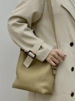 China Women's Top-Grain Full-Grain Cowhide genuine leather Crossbody Bag  Large-capacity Shoulder Bag Tote Bag Crossbody Bag Bucket Bag for sale