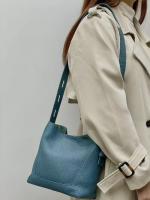 China Women's Top-Grain Full-Grain Cowhide genuine leather Crossbody Bag  Large-capacity Shoulder Bag Tote Bag Crossbody Bag Bucket Bag for sale