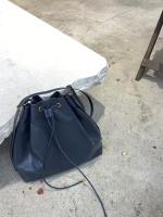 China Top-grain oil-waxed cowhide genuine leather Large-capacity drawstring shoulder bag backpack Duffel Bag Fashion Bags for Women Wholesale backpack Supplier for sale