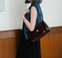 China Vintage Bag Top-grain Full-grain Cowhide genuine leather shoulder bag Crossbody Bag Work Bag underarm bag women's fashion bag Wholesale for sale