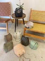 China Top-Grain Oil-Waxed Cowhide Luxury Designer Bag Quilted Chain Bucket Bag genuine leather bag Crossbody Bag Shoulder Bag Women's fashion bag wholesale for sale