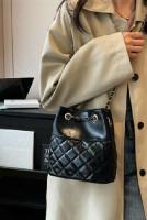 China Top-Grain Oil-Waxed Cowhide Luxury Designer Bag Quilted Chain Bucket Bag genuine leather bag Crossbody Bag Shoulder Bag Women's fashion bag wholesale for sale