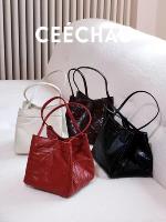 China Top-Grain Cowhide Hand-Grabbed Texture Basket Style  Small Square Bag genuine leather bag Handbag Crossbody Bag Shoulder Bag Women's Handbag China supplier for sale