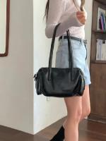 China Women's genuine leather bag Top-Grain Oil-Waxed Cowhide Large Capacity Tote Shoulder Bag underarm bag Minimalist Bag China factory wholesale for sale