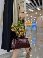 China Women's genuine leather bag Vintage Bag Top Grain Oil-Waxed Cowhide Folded Edge Boston Bag Shoulder Bag underarm bag China factory wholesale for sale
