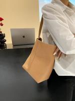 China Minimalist Bag Women's genuine leather shoulder bag Top-Grain Full-Grain Cowhide Bucket Bag (with Inner Pouch) underarm bag  Work Bag China supplier wholesale for sale