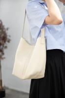 China Minimalist Bag Women's genuine leather shoulder bag Top-Grain Full-Grain Cowhide Bucket Bag (with Inner Pouch) underarm bag  Work Bag China supplier wholesale for sale