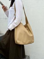 China Genuine leather Shoulder bag Top-Grain Full-Grain Cowhide Large Capacity Bucket Tote Bag women's Minimalist Bag Travel Bag underarm Diaper Bag China supplier wholesale for sale