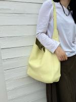 China Genuine leather Shoulder bag Top-Grain Full-Grain Cowhide Large Capacity Bucket Tote Bag women's Minimalist Bag Travel Bag underarm Diaper Bag China supplier wholesale for sale