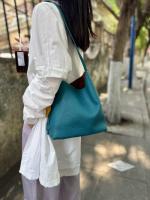 China Women's genuine leather shoulder bag Top-Grain Full-Grain Cowhide Bucket Crossbody Bag Tote bag work bag China factory wholesale for sale