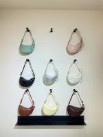 China Top-Grain Oil-Waxed Cowhide Cloud-Shaped Dumpling Bag  Fashion Bags for Women genuine leather shoulder bag crossbody bag underarm bag wholesale for sale