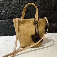 China Top Grain Full-Grain Cowhide Handheld Crossbody Bag genuine leather bag China factory wholesale women's fashion handbag shoulder crossbody bag Bucket Bag for sale