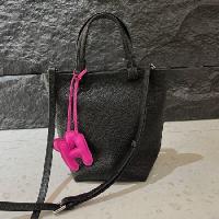 China Top Grain Full-Grain Cowhide Handheld Crossbody Bag genuine leather bag China factory wholesale women's fashion handbag shoulder crossbody bag Bucket Bag for sale