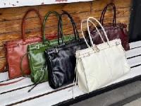 China Top Grain Oil-Waxed Cowhide Large Capacity Tote Handheld Crossbody Bag genuine leather handbag China manufacturer Shoulder crossbody bag Work bag  wholesale for sale