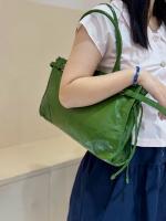 China Top Grain Oil-Waxed Cowhide Large Capacity Tote Handheld Crossbody Bag genuine leather handbag China manufacturer Shoulder crossbody bag Work bag  wholesale for sale