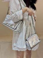 China Top-Grain Oil-Waxed Cowhide Diamond-Quilted Chain Strap genuine leather handbag women's fashion Shoulder Crossbody Bag  China supplier wholesale for sale