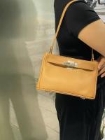 China Women's genuine leather handbag work bag Napa Cowhide Commuter Shoulder & Crossbody Bag underarm bag China manufacturer wholesale for sale