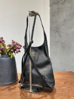 China Women's genuine leather bag Vegetable-Tanned Cowhide Shoulder bag  Backpack   Travel Bag Minimalist Bag Weekender Bags Backpacks Supplier for sale