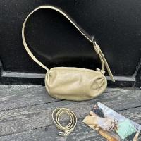 China Mini genuine leather shoulder bag crossbody bag handbag for women Top-Grain Oil-Waxed Cowhide Candy Bag  Waist Bag China supplier wholesale for sale