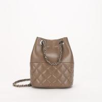 China Top-Grain Oil-Waxed Cowhide Luxury Designer Bag Quilted Chain Bucket Bag genuine leather bag Crossbody Bag Shoulder Bag Women's fashion bag wholesale for sale