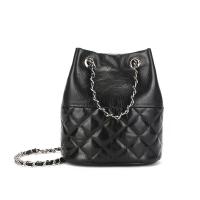China Top-Grain Oil-Waxed Cowhide Luxury Designer Bag Quilted Chain Bucket Bag genuine leather bag Crossbody Bag Shoulder Bag Women's fashion bag wholesale for sale