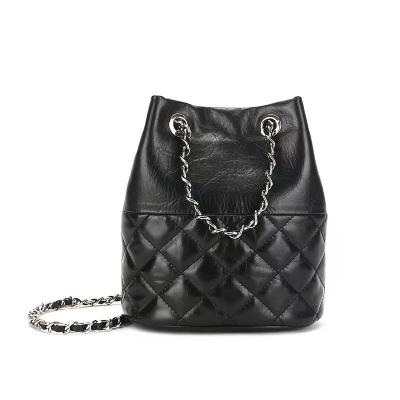 China Top-Grain Oil-Waxed Cowhide Luxury Designer Bag Quilted Chain Bucket Bag genuine leather bag Crossbody Bag Shoulder Bag Women's fashion bag wholesale for sale