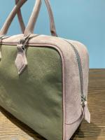 China Vegetable-Tanned Leather with Sheep Tendon Velvet Block Bag Panelled Briefcase Handbag Work Bag Crossbody Bag Shoulder Bag for sale