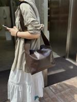 China Minimalist Genuine leather bag Top-Grain Oil-Waxed Cowhide Large Capacity Crossbody Bag shoulder bag Tote Bag China supplier wholesale for sale