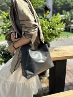 China Minimalist Genuine leather bag Top-Grain Oil-Waxed Cowhide Large Capacity Crossbody Bag shoulder bag Tote Bag China supplier wholesale for sale