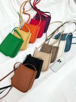 China Wome's genuine leather cell phone bag Top-Grain Cowhide Zipper Phone Bag mini shoulder crossbody bag mobile phone bag China supplier wholesale for sale