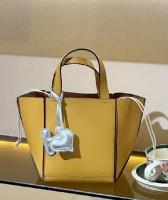 China Women's genuine leather handbag work bag Top-grain Napa Cowhide Transformable Handbag  Crossbody Bag shoulder bag China supplier wholesale for sale