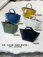 China Women's genuine leather handbag work bag Top-grain Napa Cowhide Transformable Handbag  Crossbody Bag shoulder bag China supplier wholesale for sale