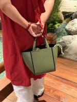 China Women's genuine leather handbag work bag Top-grain Napa Cowhide Transformable Handbag  Crossbody Bag shoulder bag China supplier wholesale for sale