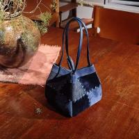 China Women's fashion genuine leather handbag Shoe-Material Frosted Cowhide Contrast-Color Small Square Bag shulder bag crossbody bag China supplier wholesale for sale