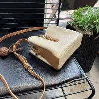 China Top-Grain Full-Grain Cowhide Crossbody Bag women's Mini genuine leather shoulder bag cell phone bag mobile phone bag China OEM factory wholesale for sale
