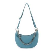 China Genuine Leather Bags Top-grain Full-grain Cowhide Crescent Bag Minimalist Bag Crossbody Bags Shoulder Bags Fashion Bags for Women Wholesale Handbags Supplier for sale