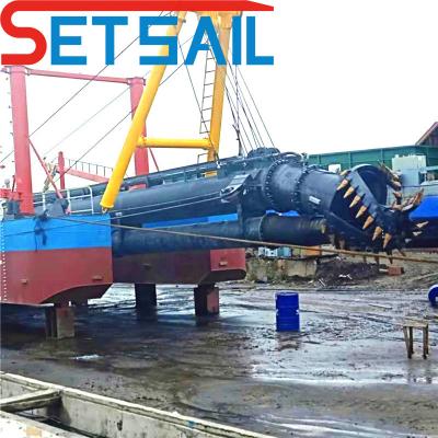 China Total Length 16.5-50m River Sand Pump Dredging Equipment with Cutter Suction Pump QHCSE-10 for sale