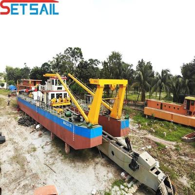 China Maximum Capacity 6000m3/Hour Electric Power Cutter Suction Dredger with Underwater Pump for sale