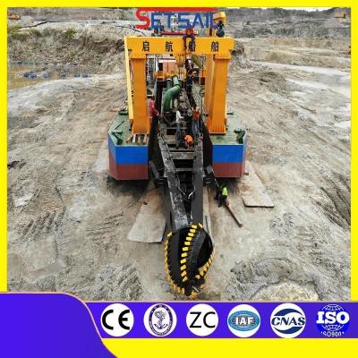 China Maximum Water Flow of 50000m3/H with 9000m3 Cutter Suction Dredger and Anchor Boom for sale
