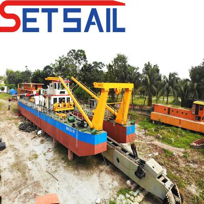 China Customized Diesel Engine Cutter Suction Dredging Ship Ideal for River Sand Pumping for sale