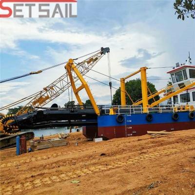 China 16mm Front Plate Cutter Suction Dredging Sand and Mud Boat with Underwater Pump QHCSB-17 for sale